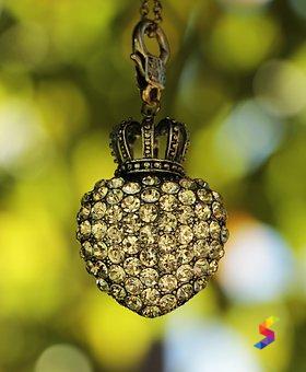 Define Portrayal, Portrayal Meaning, Portrayal Examples, Portrayal ...